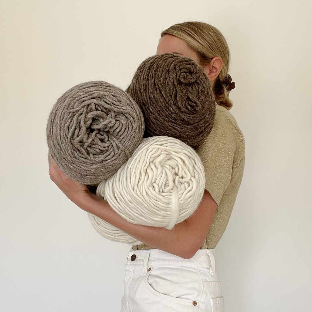 Snuggly Natural Undyed Chunky Yarn – Wild Earth Yarns